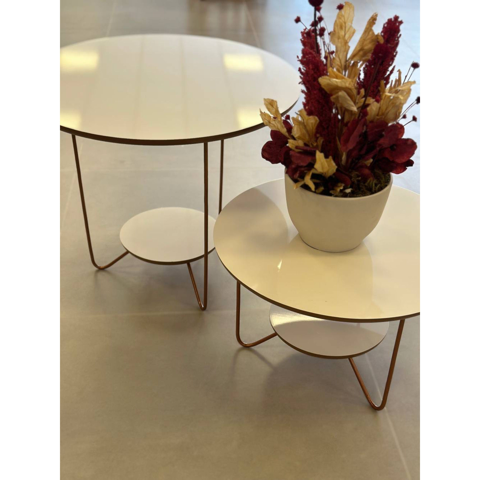 Conjunto Mesa de Centro e Lateral Liz - Off White / Freijó